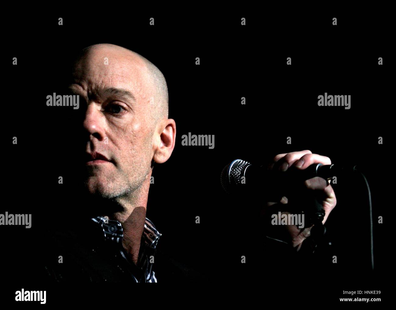 Michael stipe hi-res stock photography and images - Alamy