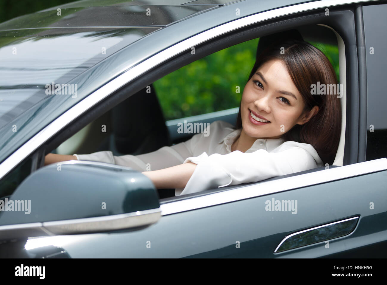 Young women drive Stock Photo - Alamy