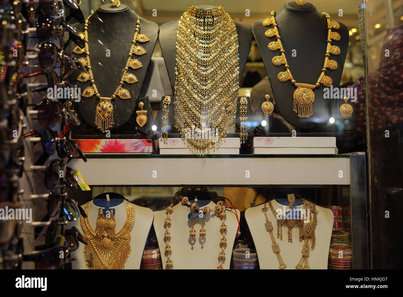 Muttrah souk, in Muscat, the capital of Oman Stock Photo - Alamy