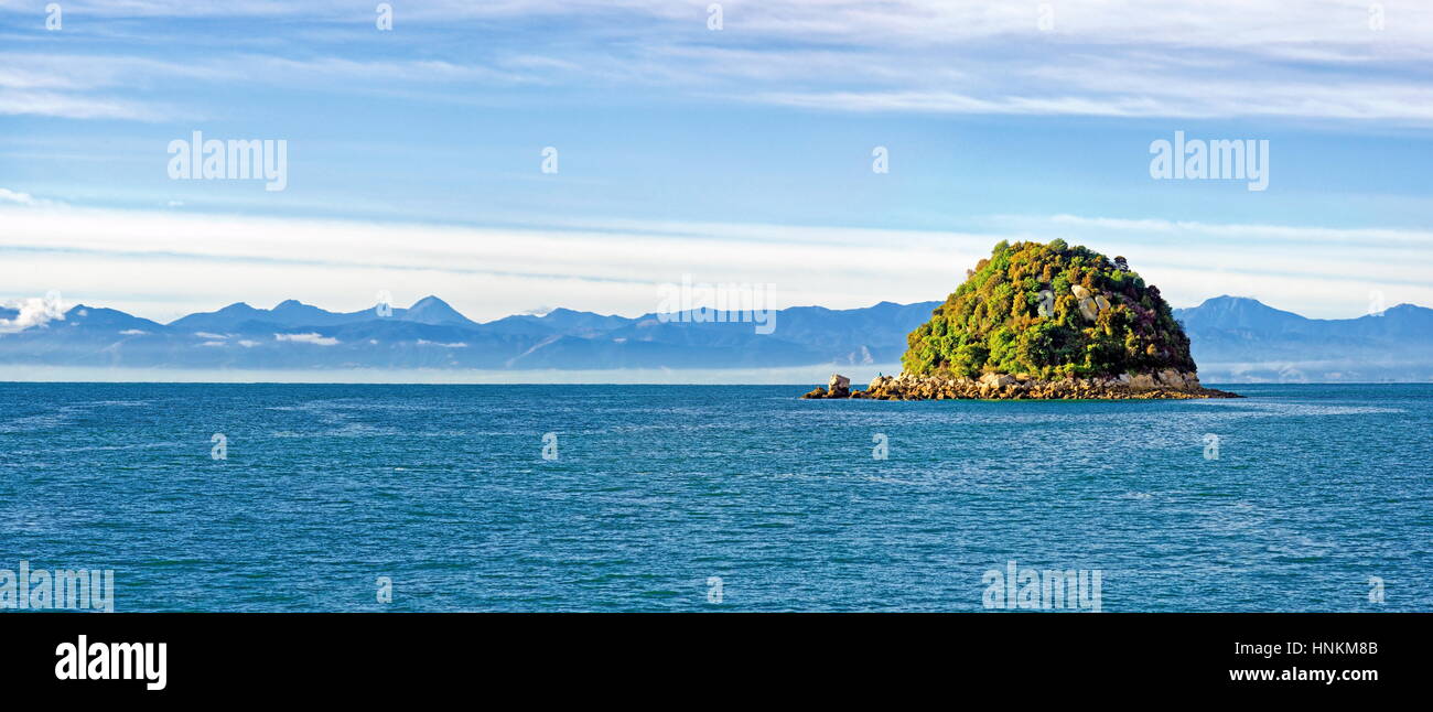 Ngaio island hi-res stock photography and images - Alamy