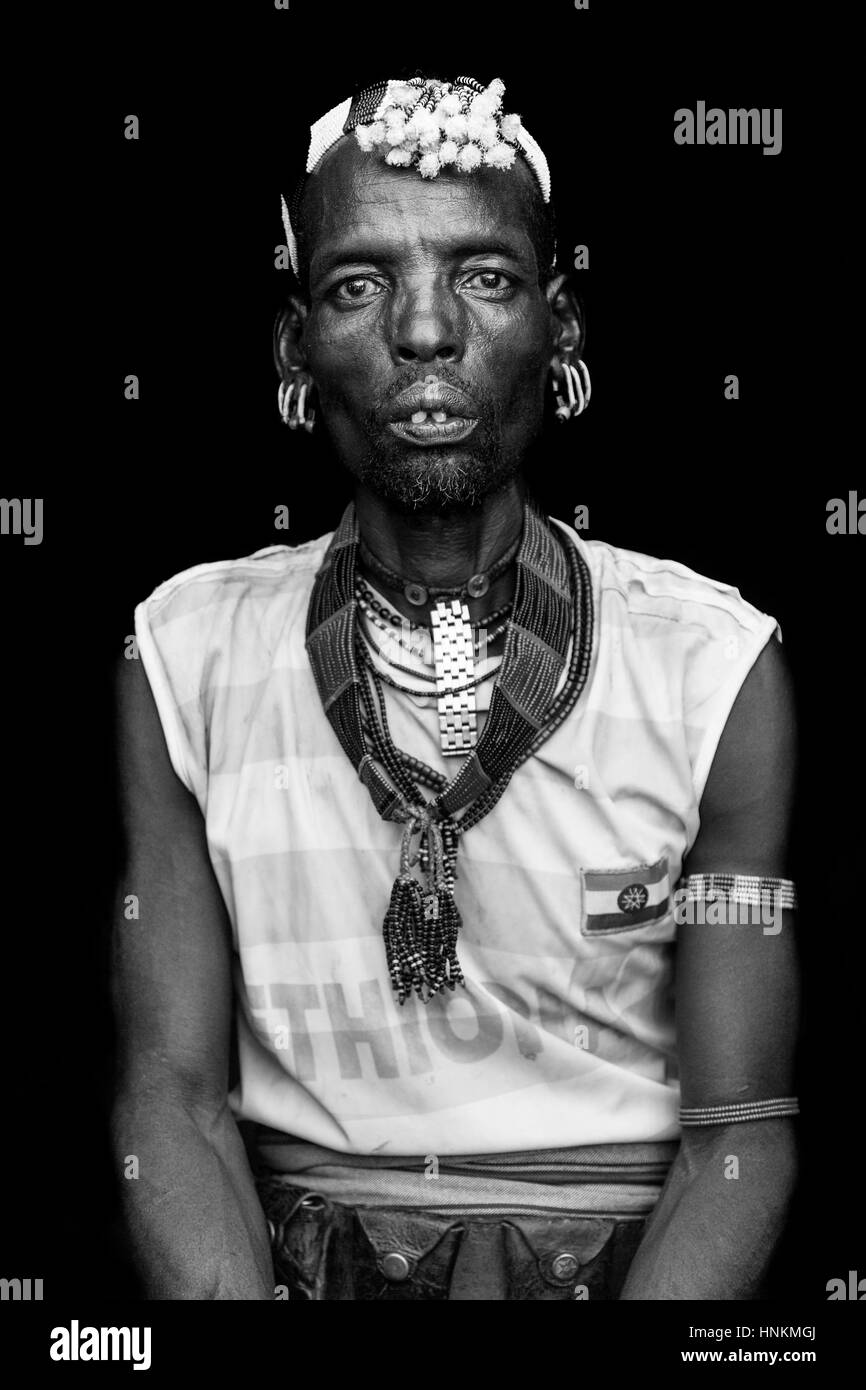 Portrait African Tribesman Black and White Stock Photos & Images - Alamy
