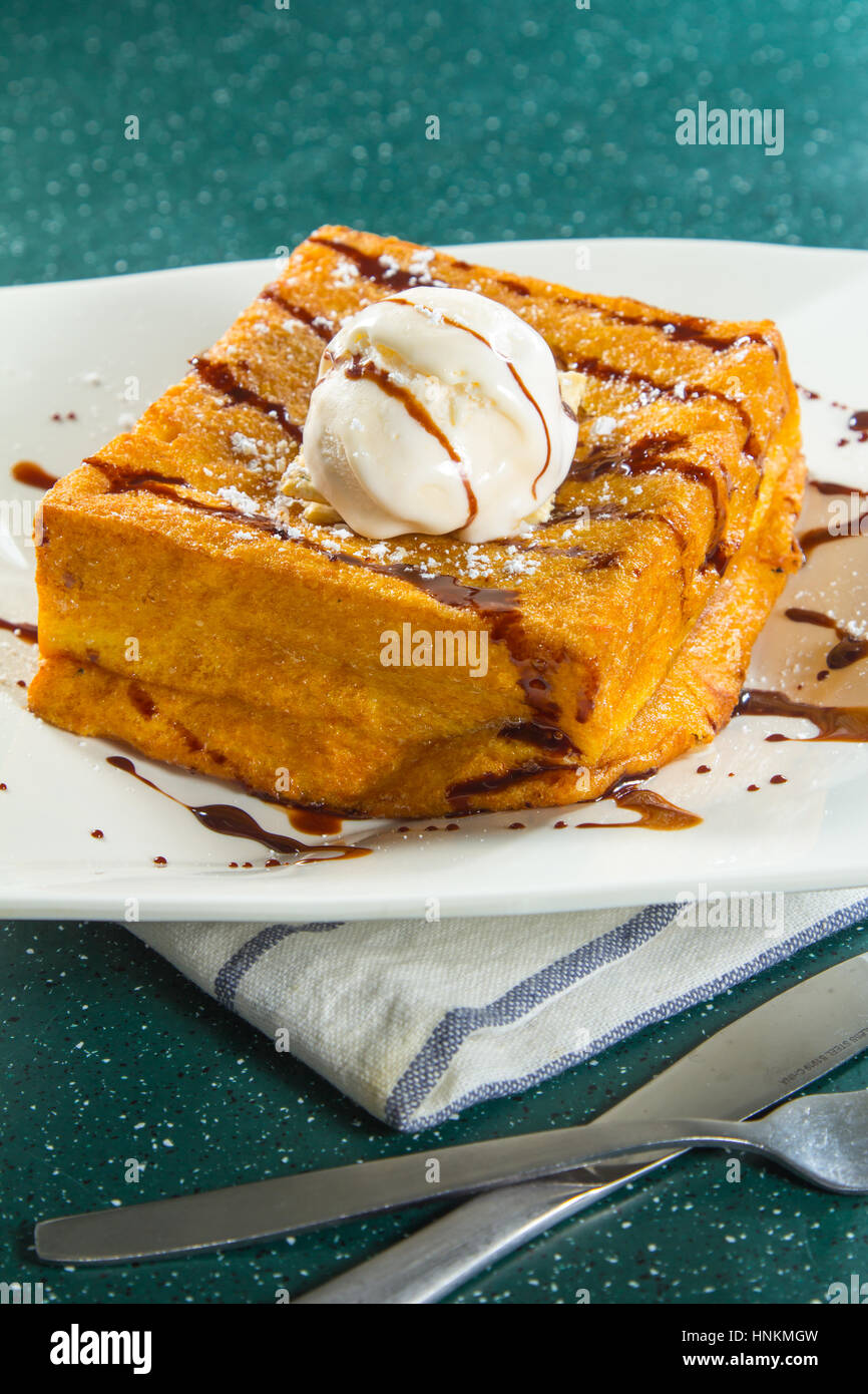 ice cream toast Stock Photo - Alamy