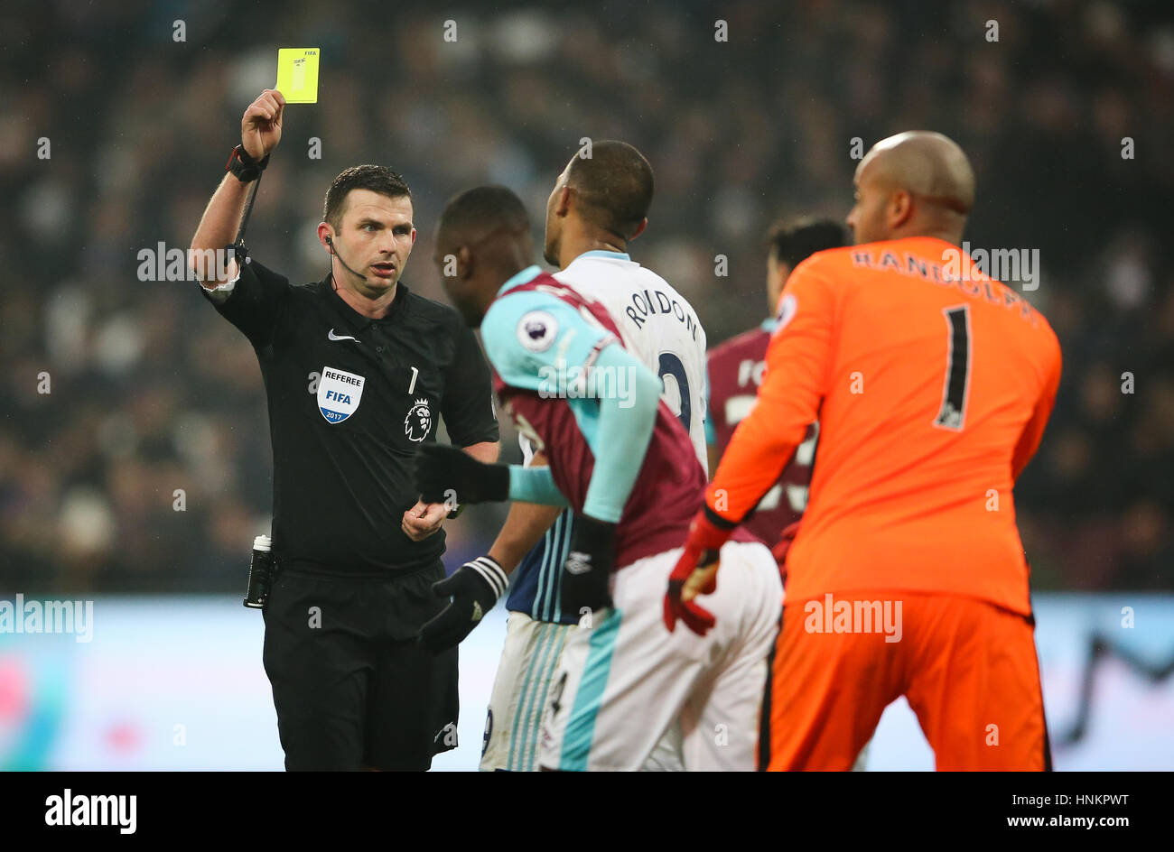 Referee Michael Oliver Stock Photo - Alamy