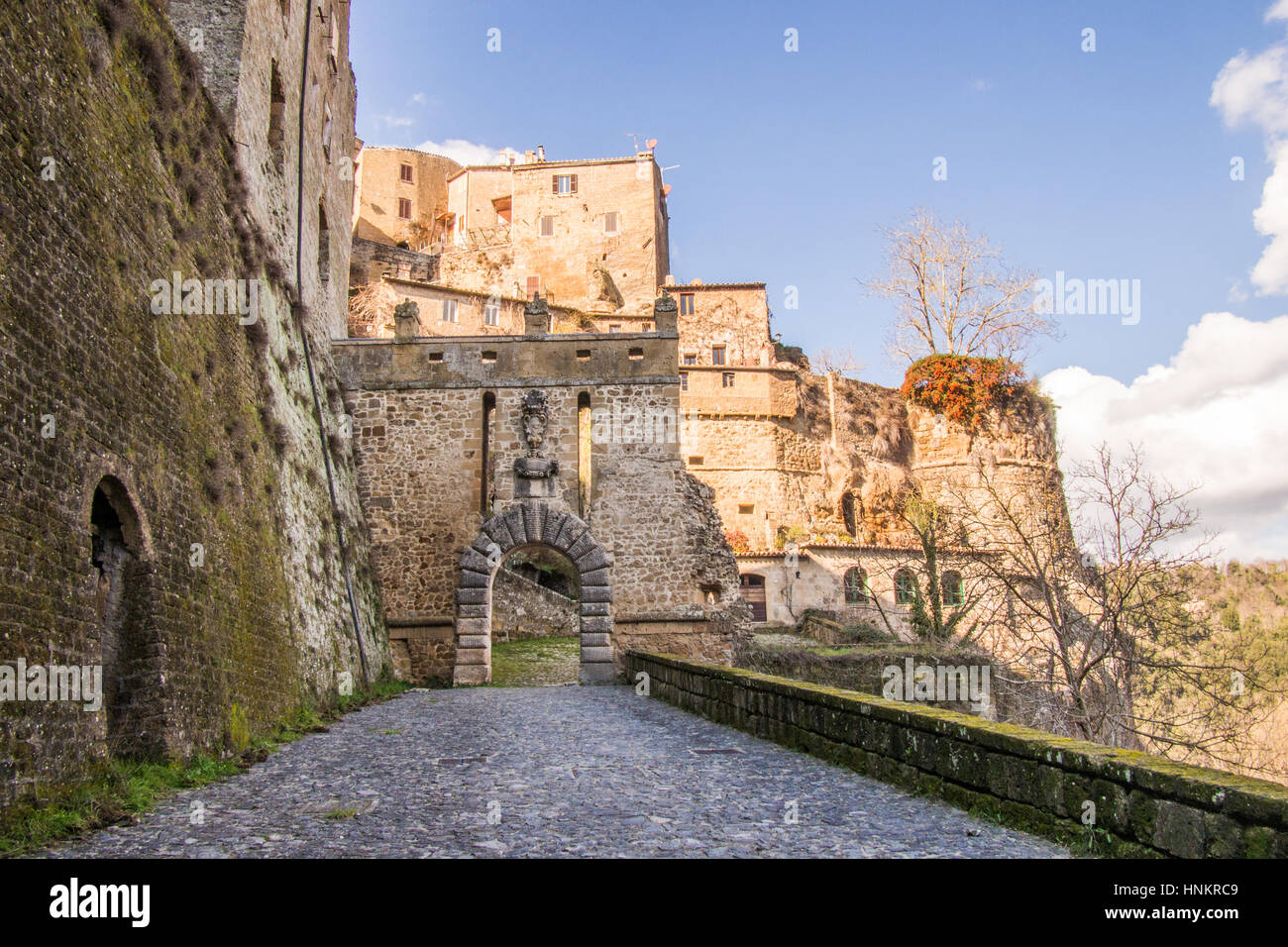 Sorano tuscany hi-res stock photography and images - Alamy