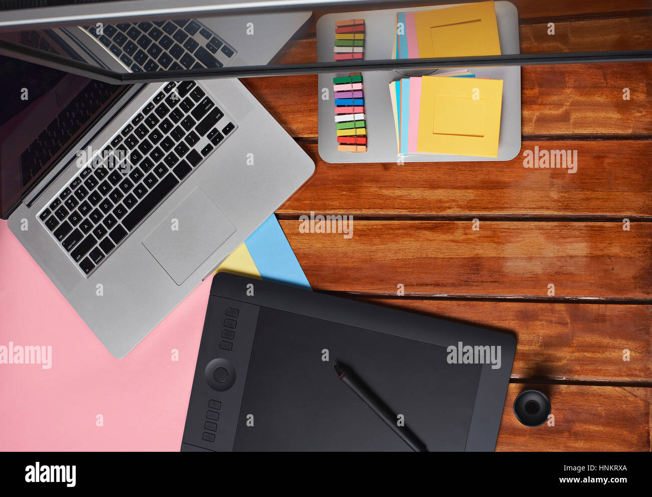 Work paper hi-res stock photography and images - Alamy