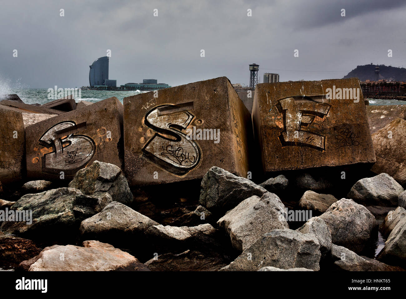 Graffiti on the rocks hi-res stock photography and images - Alamy