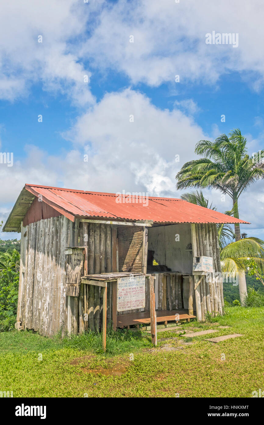 Monkey house hi-res stock photography and images - Alamy