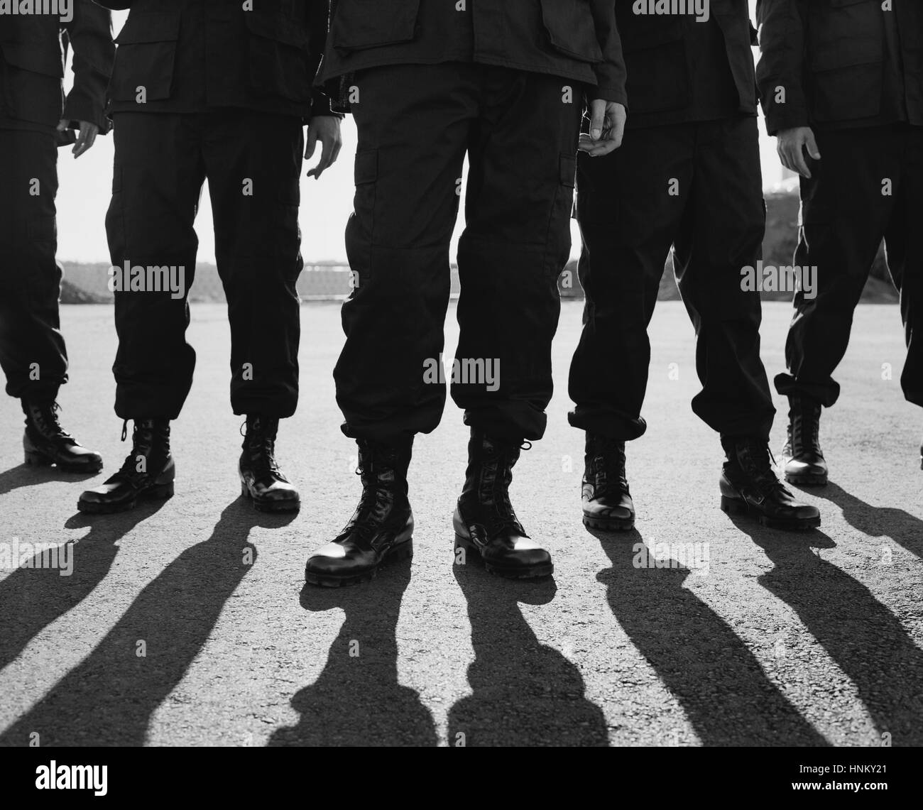 Wearing military uniforms hi-res stock photography and images - Alamy