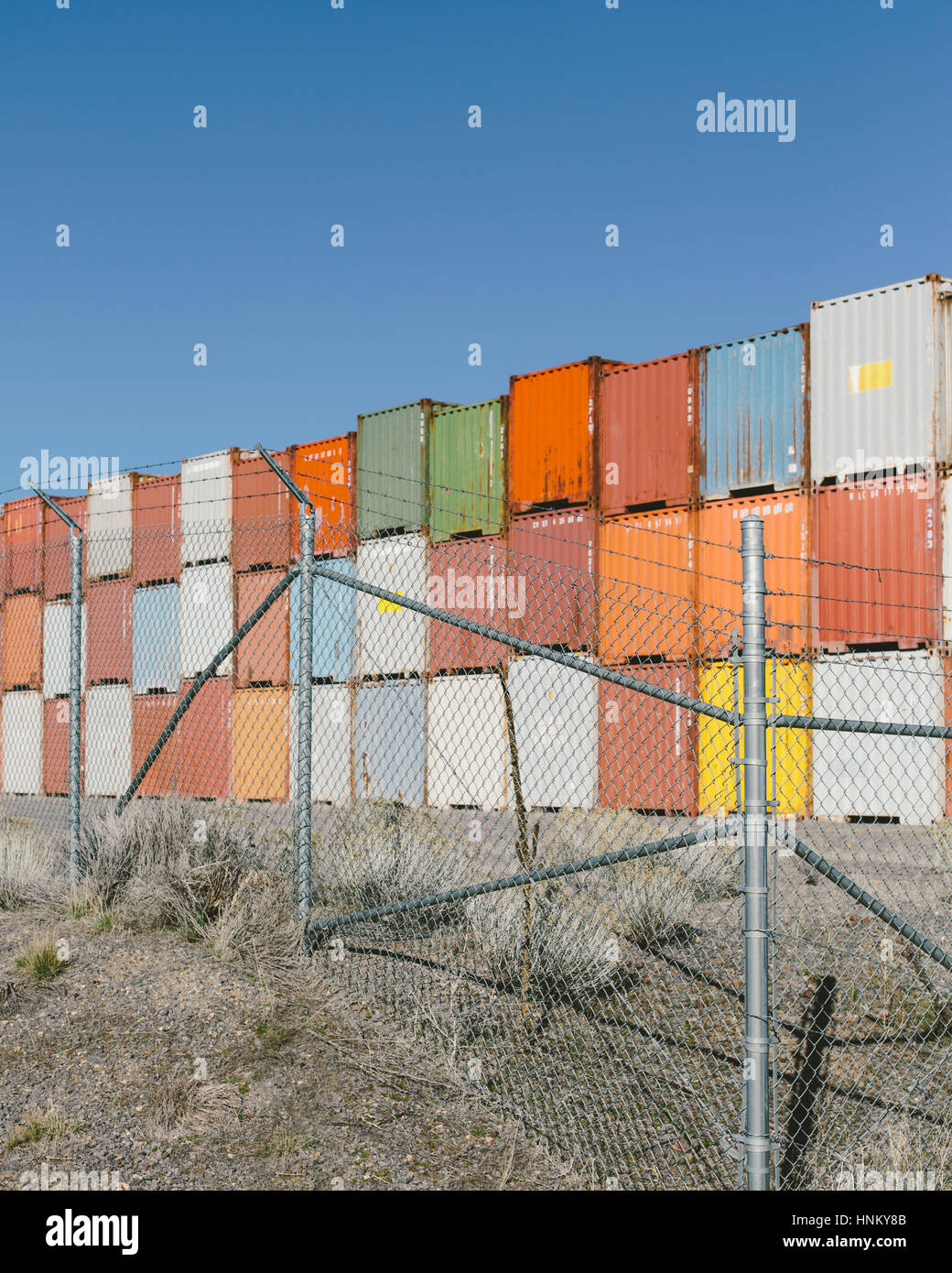 Colorful shipping containers hi-res stock photography and images - Alamy