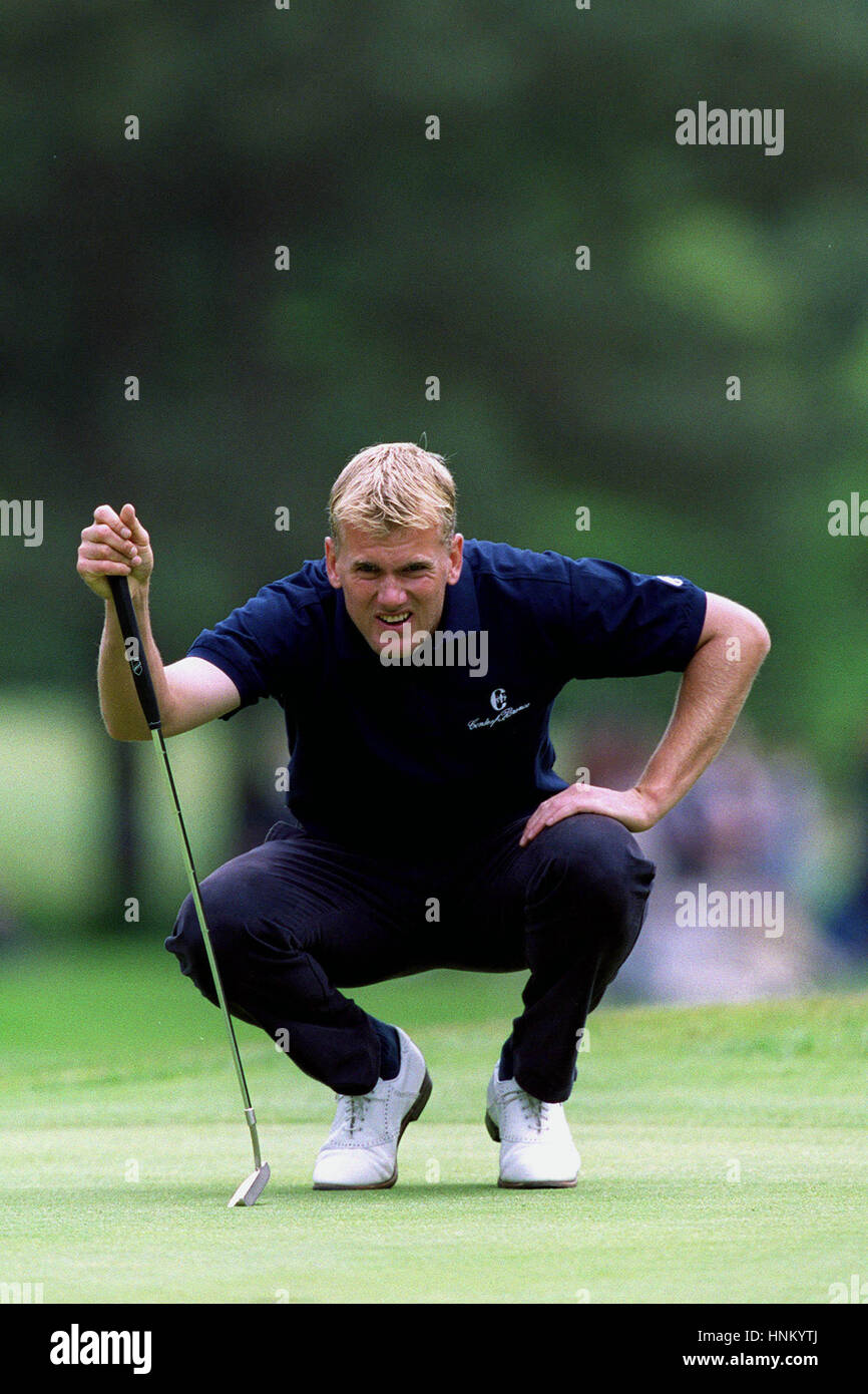 Robert karlsson hi-res stock photography and images - Alamy