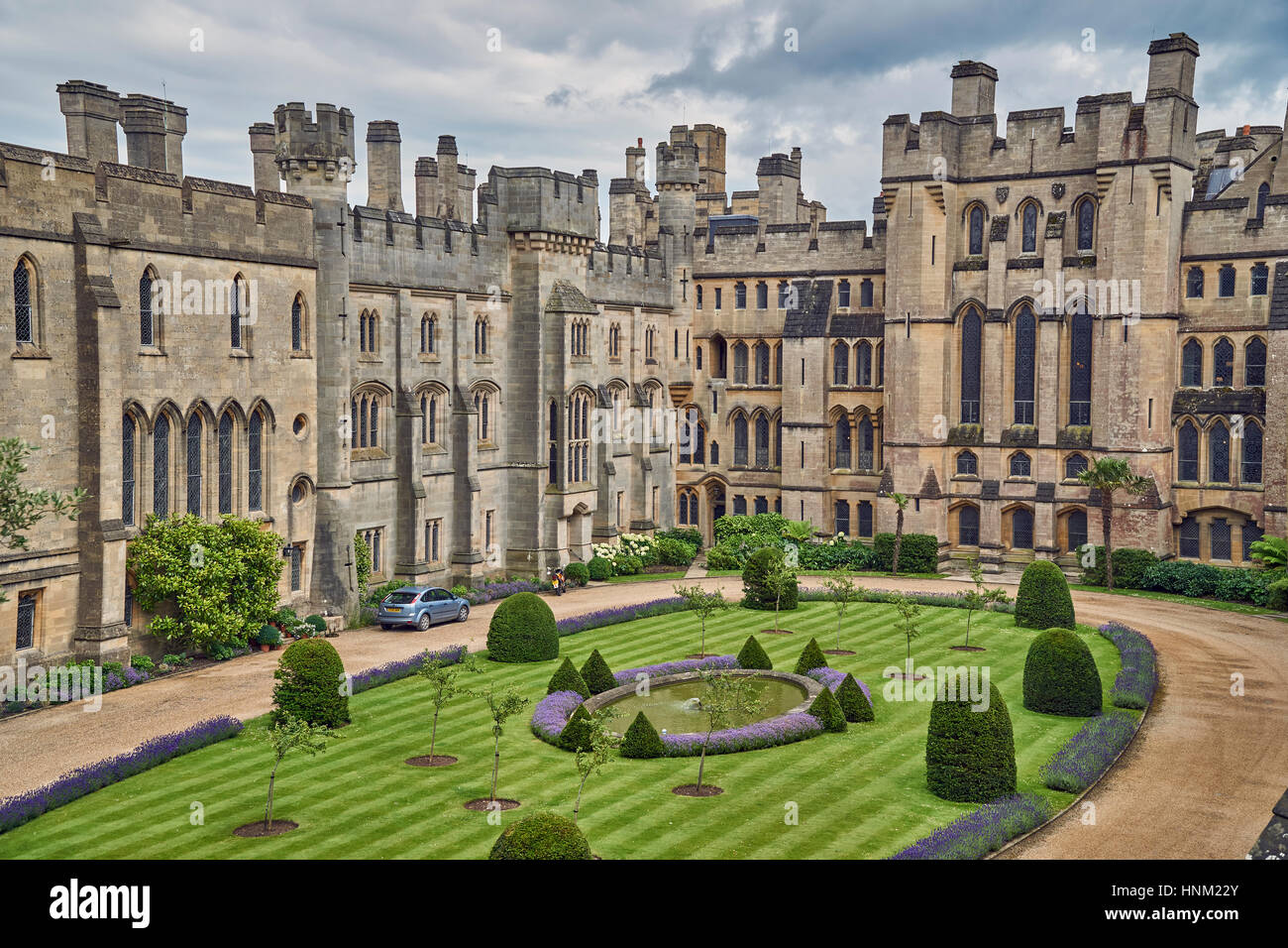 Arundel castle and grounds Stock Photo - Alamy