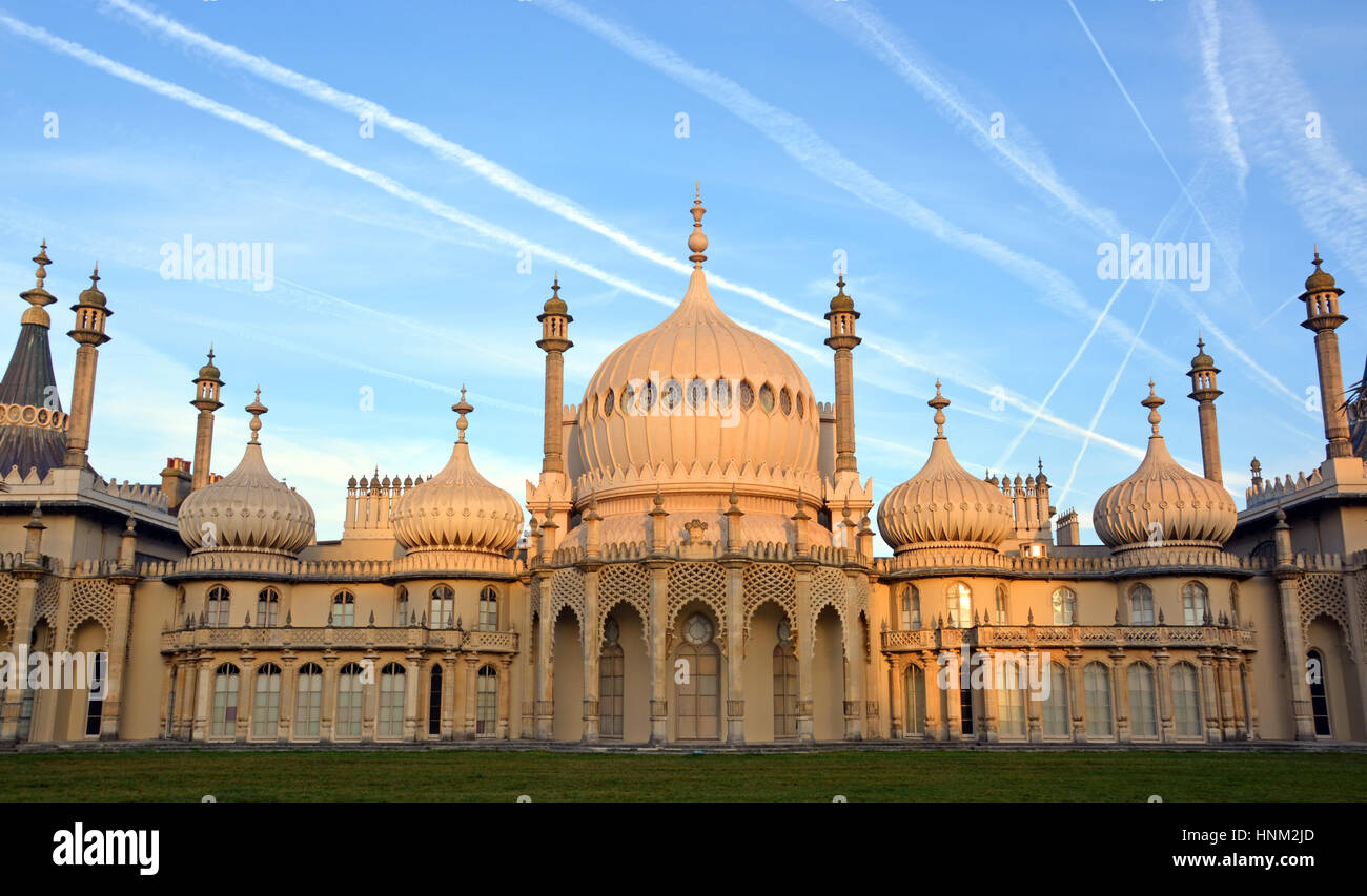 Brighton pavilion hi-res stock photography and images - Alamy