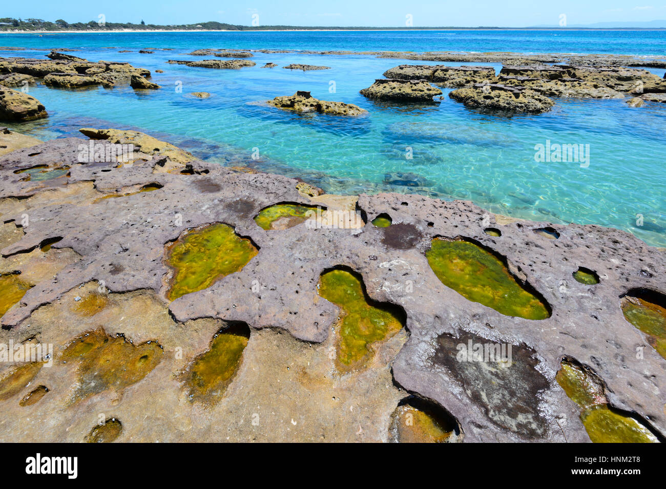 Amazing sandstone rock formations at the scenic beach of Currarong ...