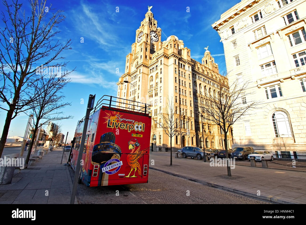 Liverpool UK, 5TH JANUARY 2017. Liverpool sightseeing bus in front of ...