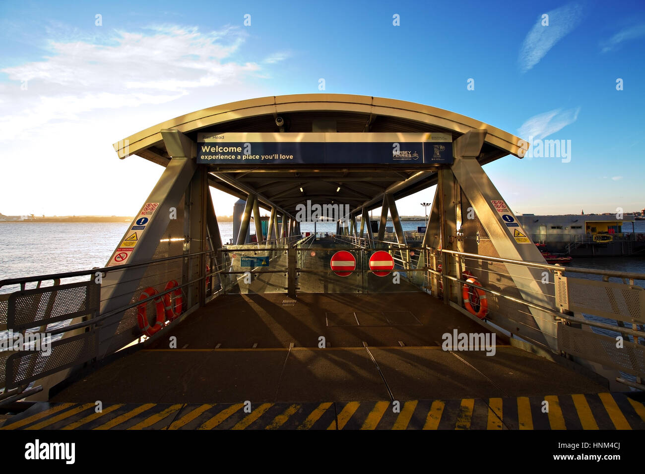 Liverpool ferry landing hi-res stock photography and images - Alamy