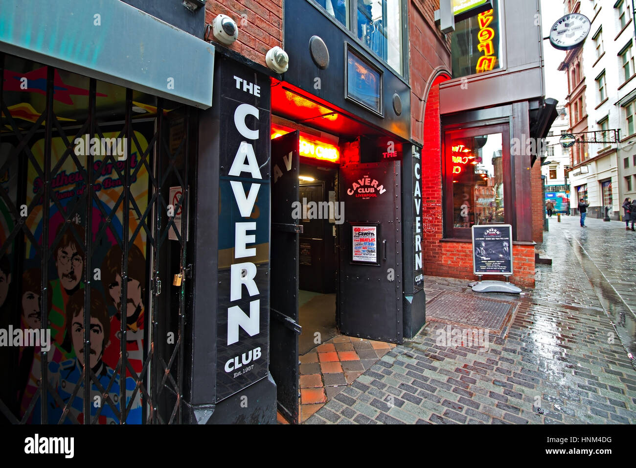 LIVERPOOL UK, 19TH JANUARY 2017. The world famous Cavern Club in Mathew ...