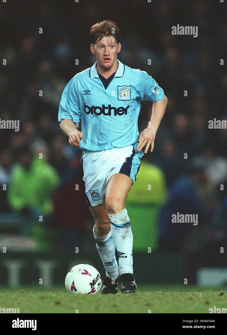 STEVE LOMAS MANCHESTER CITY FC 02 January 1996 Stock Photo - Alamy