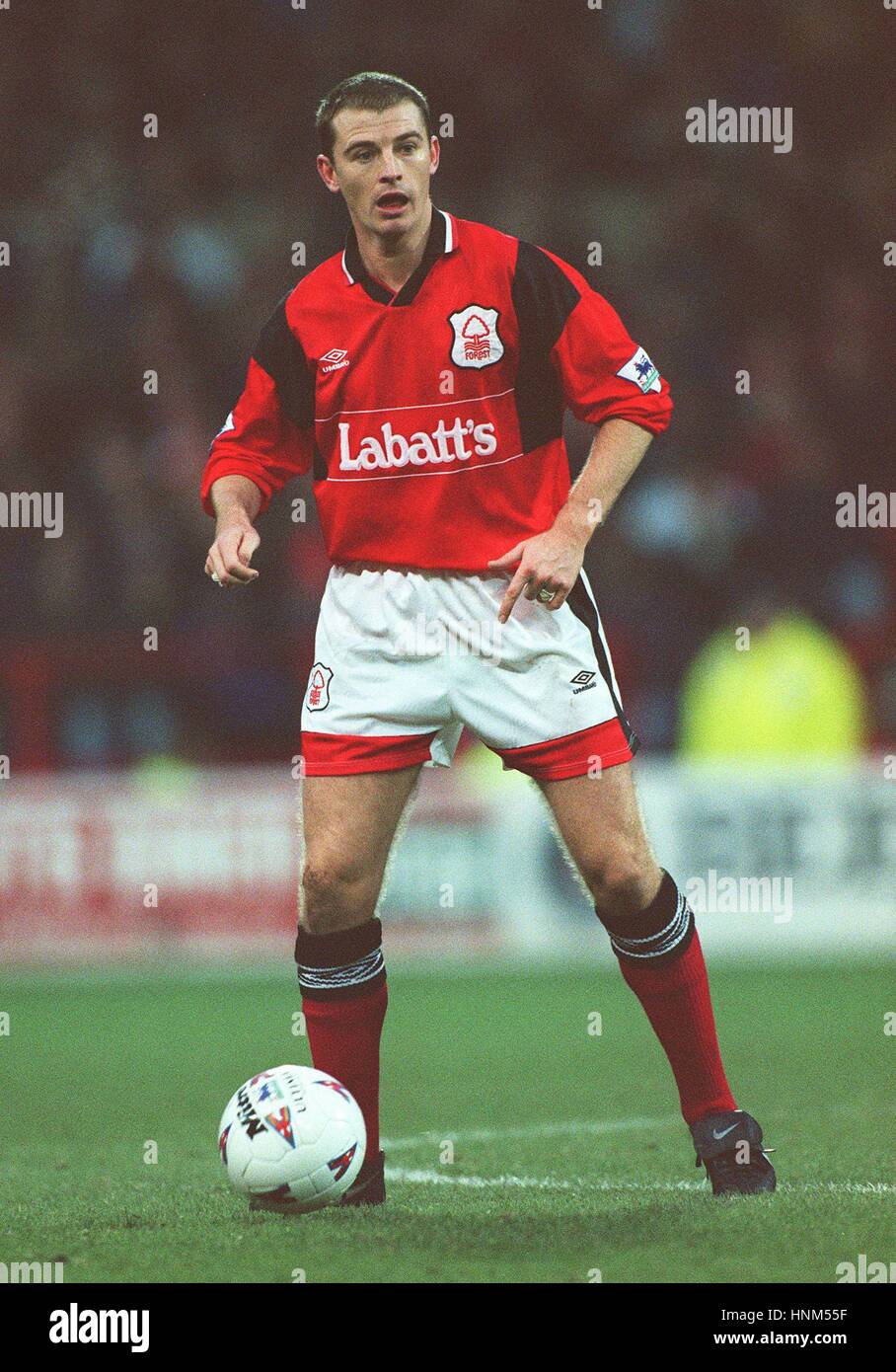 COLIN COOPER NOTTINGHAM FOREST FC 02 January 1996 Stock Photo - Alamy