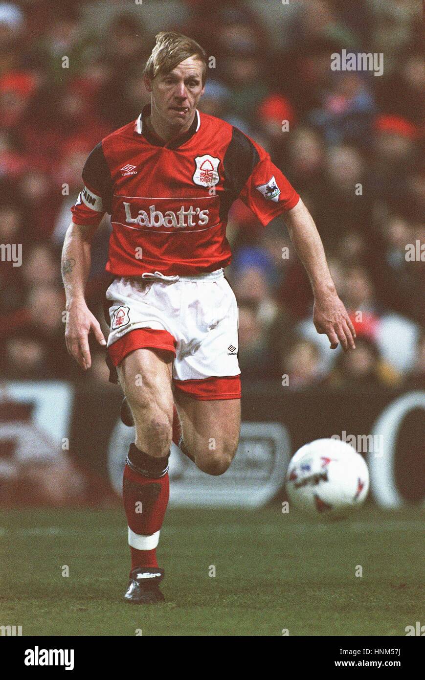STUART PEARCE NOTTINGHAM FOREST FC 04 January 1996 Stock Photo - Alamy