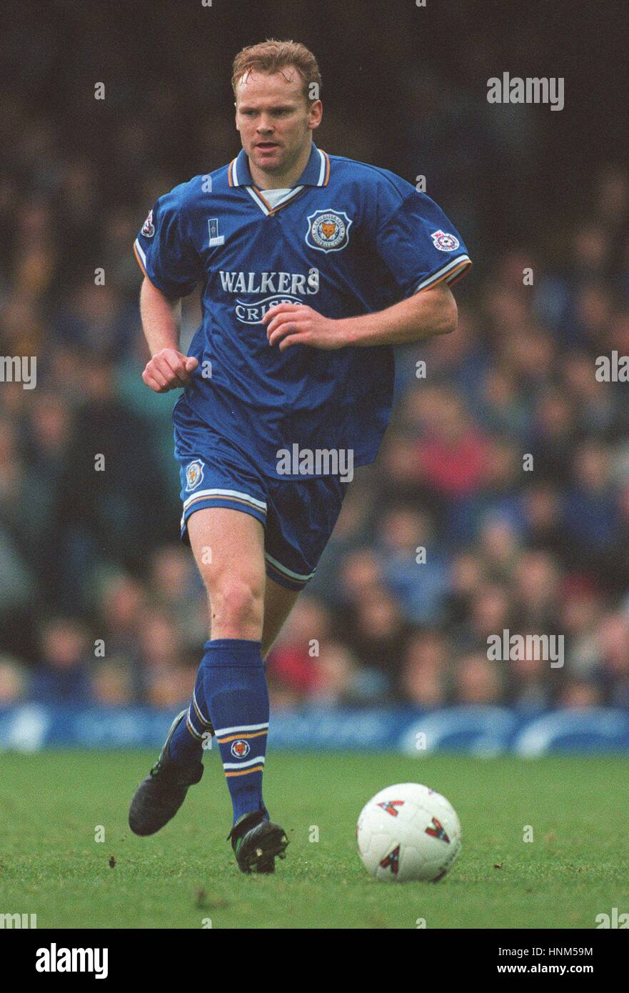 Steve walsh football hi-res stock photography and images - Alamy