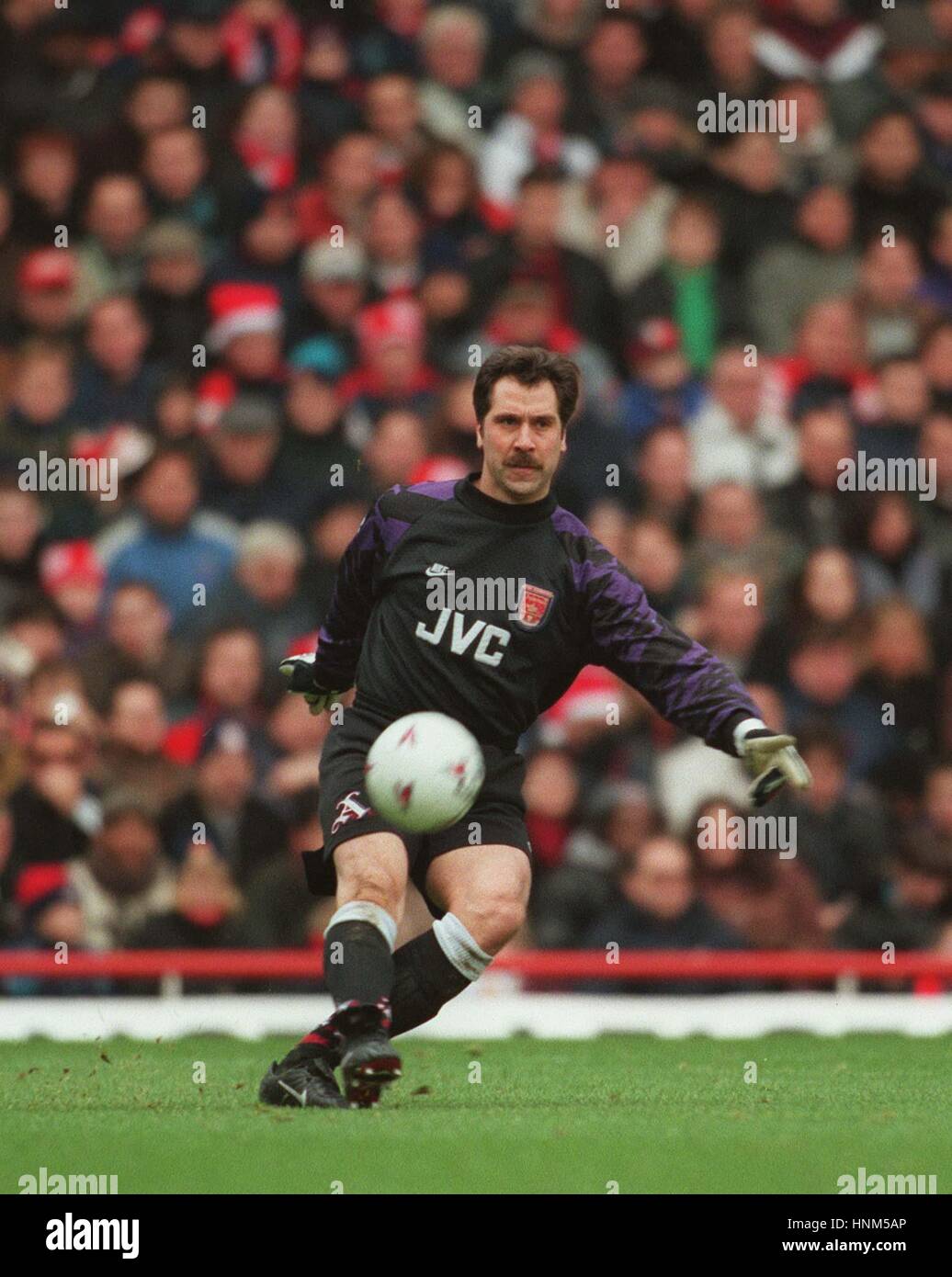 DAVID SEAMAN ARSENAL FC 08 January 1996 Stock Photo - Alamy