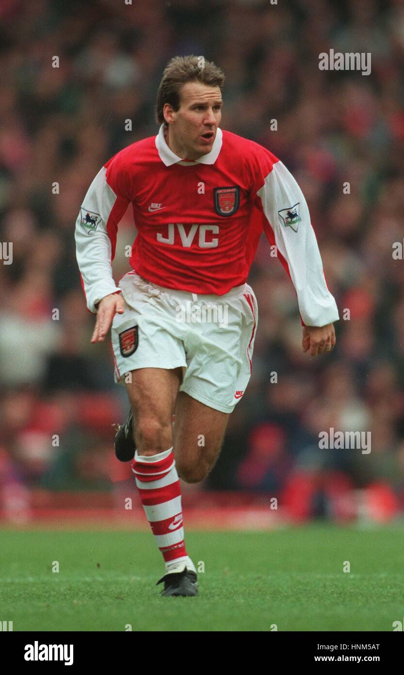 Paul merson arsenal hi-res stock photography and images - Alamy