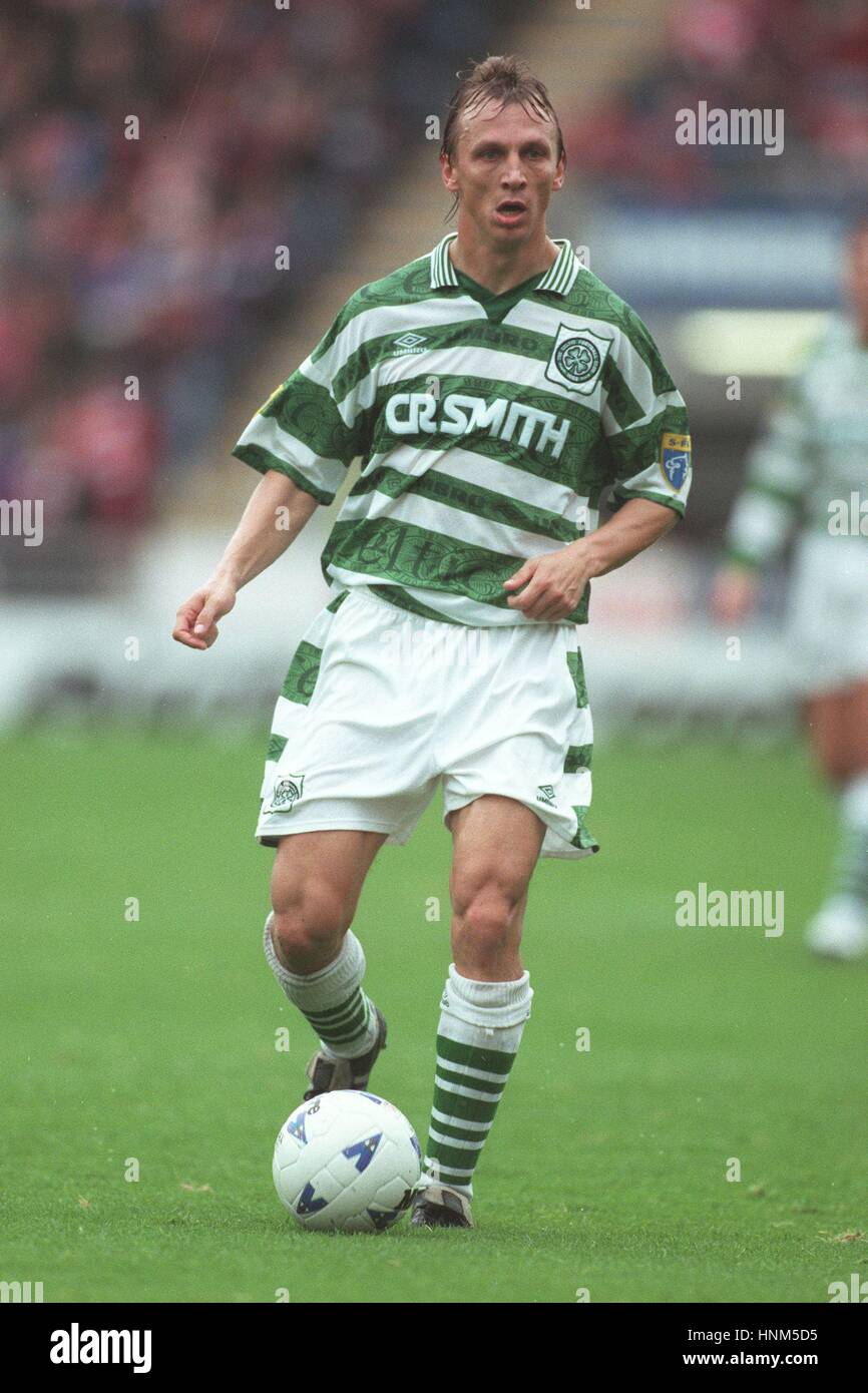 ANDREAS THOM GLASGOW CELTIC FC 11 January 1996 Stock Photo - Alamy