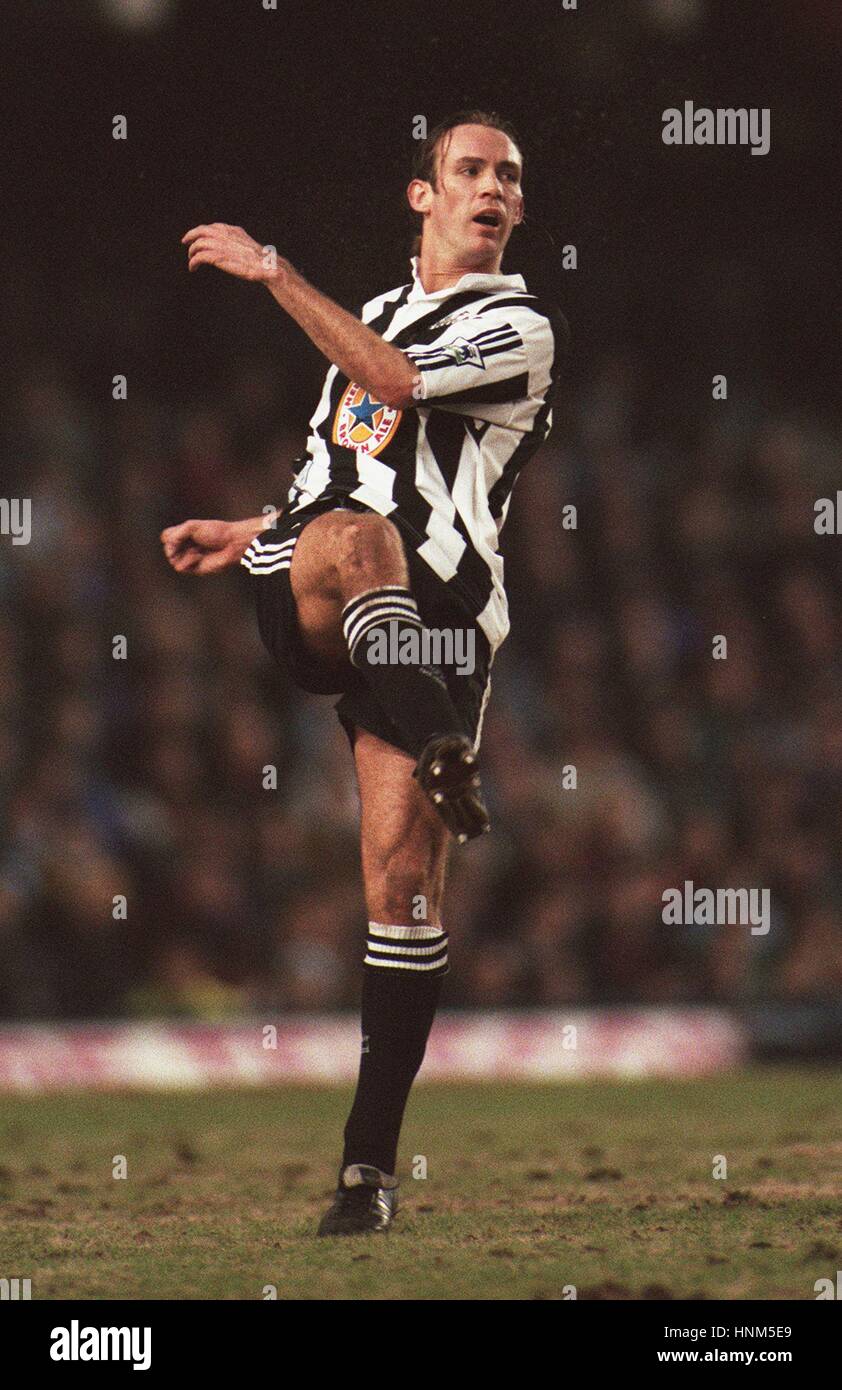 DARREN PEACOCK NEWCASTLE UNITED FC 15 January 1996 Stock Photo - Alamy
