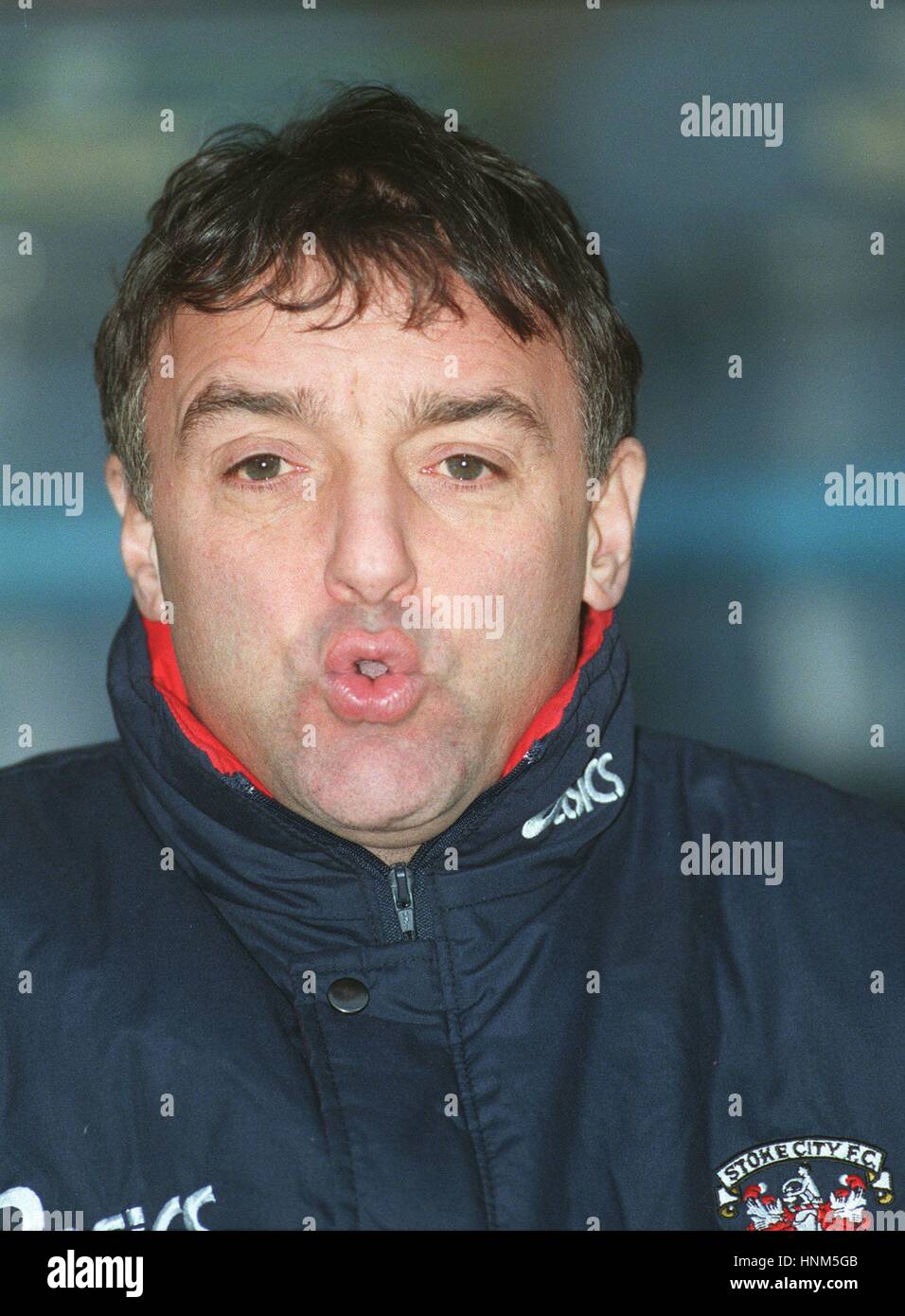 Lou macari hi-res stock photography and images - Alamy