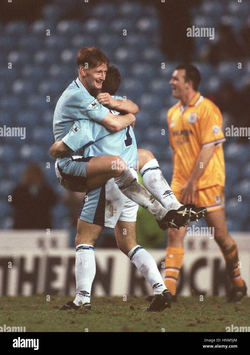 STEVE LOMAS GEORGIOU KINKLADZE MANCHESTER CITY FC 19 January 1996 Stock ...