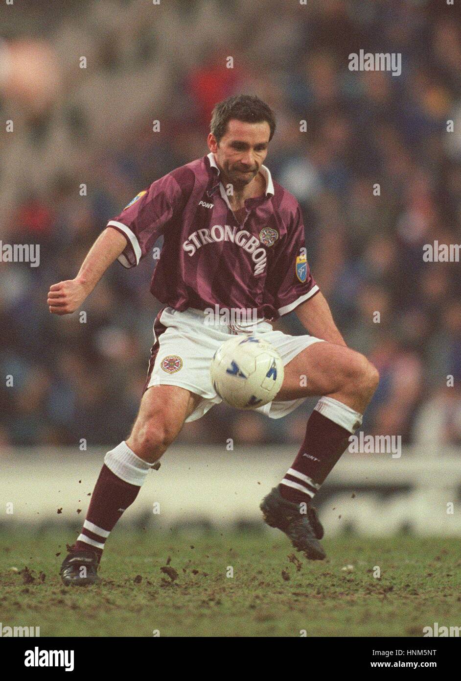 JOHN COLQUHOUN HEART OF MIDLOTHIAN FC 24 January 1996 Stock Photo - Alamy