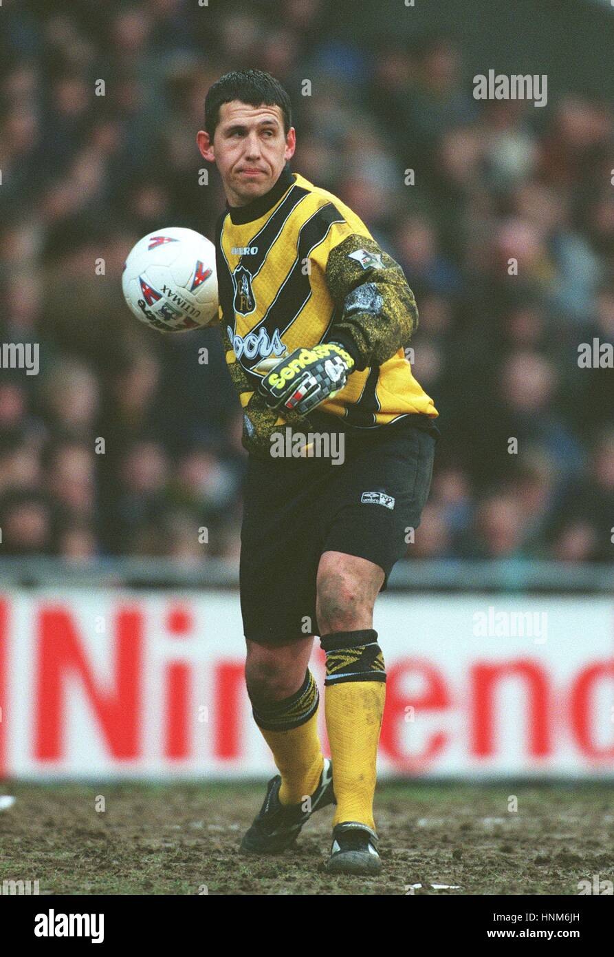 KEVIN HITCHCOCK CHELSEA FC 12 March 1996 Stock Photo - Alamy