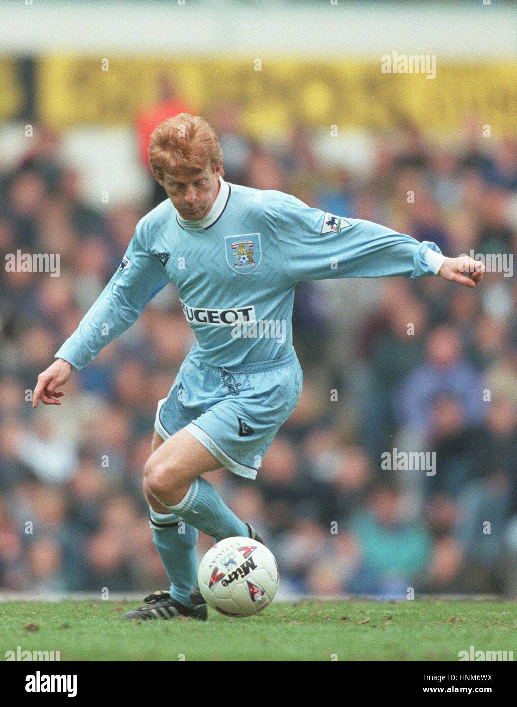 GORDON STRACHAN COVENTRY CITY FC 01 April 1996 Stock Photo - Alamy