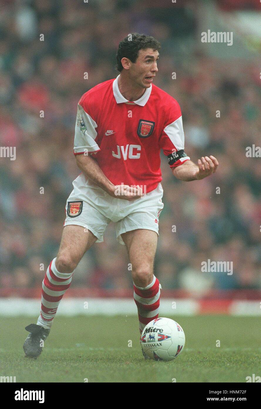 Martin keown arsenal 1996 hi-res stock photography and images - Alamy