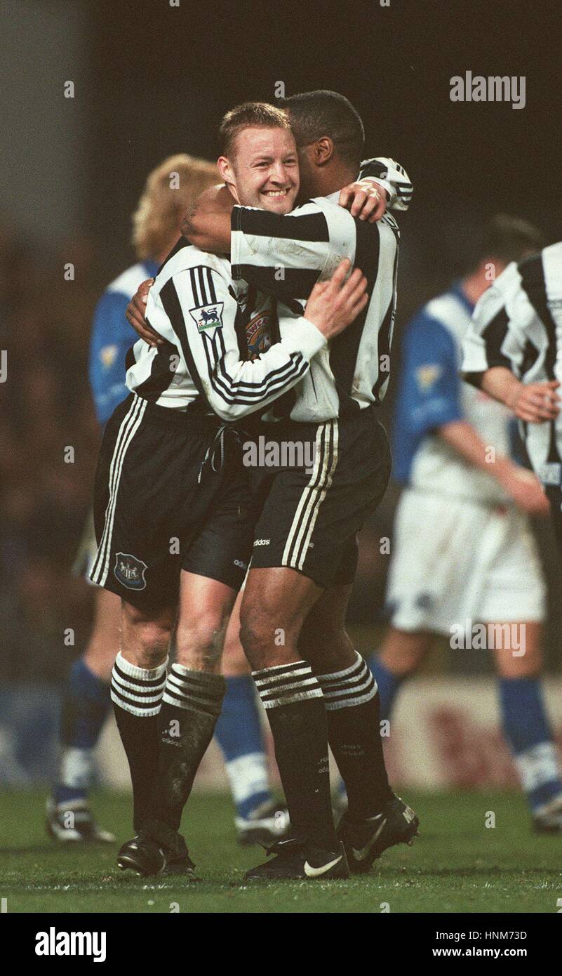 DAVID BATTY & LES FERDINAND NEWCASTLE UNITED FC 09 April 1996 Stock ...