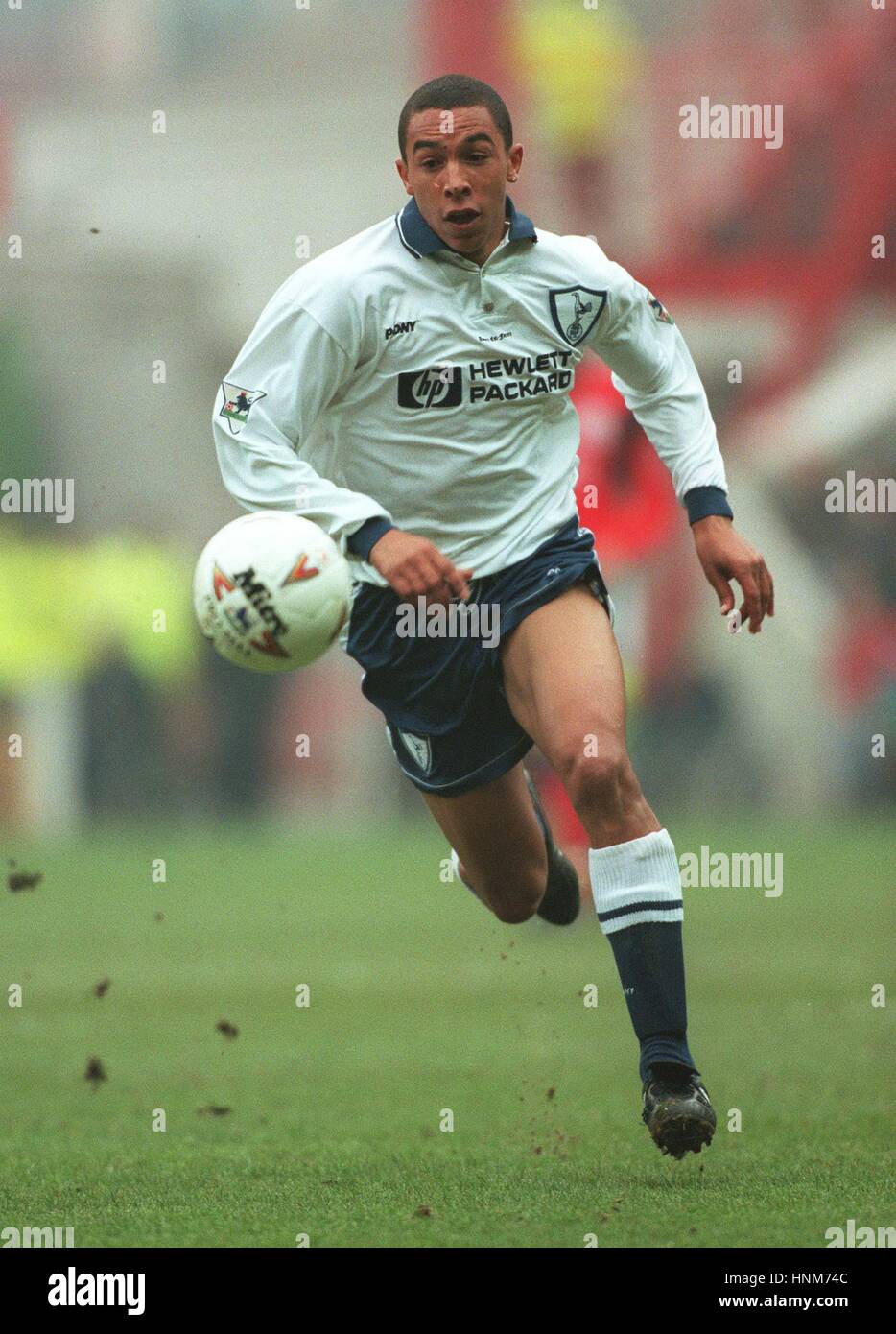 Chris armstrong tottenham hi-res stock photography and images - Alamy