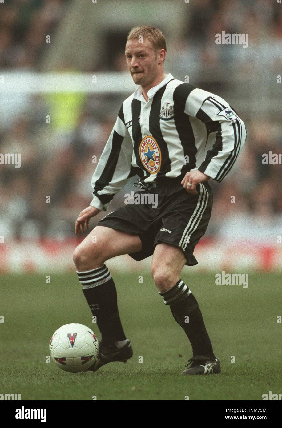 David batty 1996 hi-res stock photography and images - Alamy