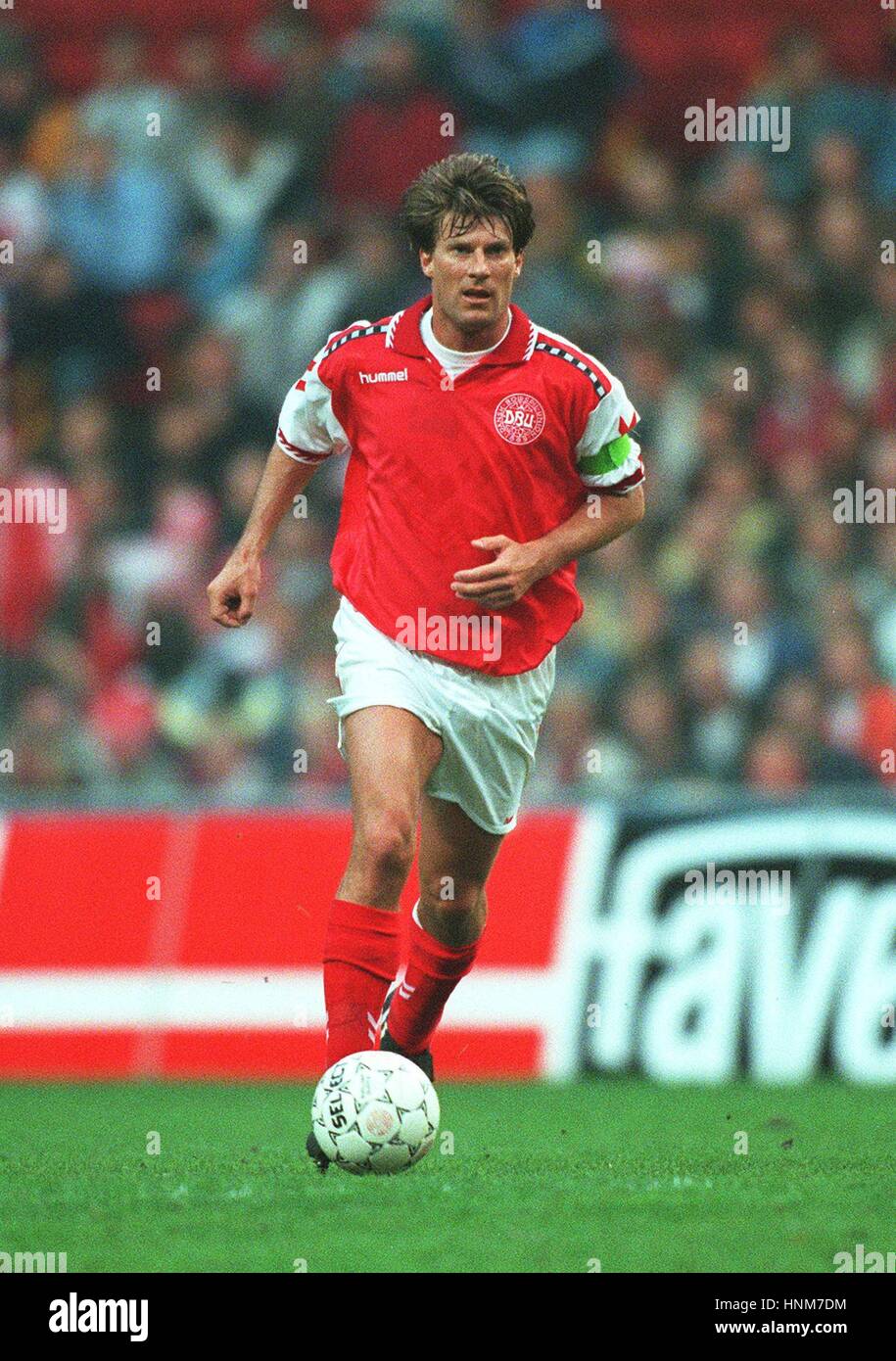 Michael laudrup denmark hi-res stock photography and images - Alamy