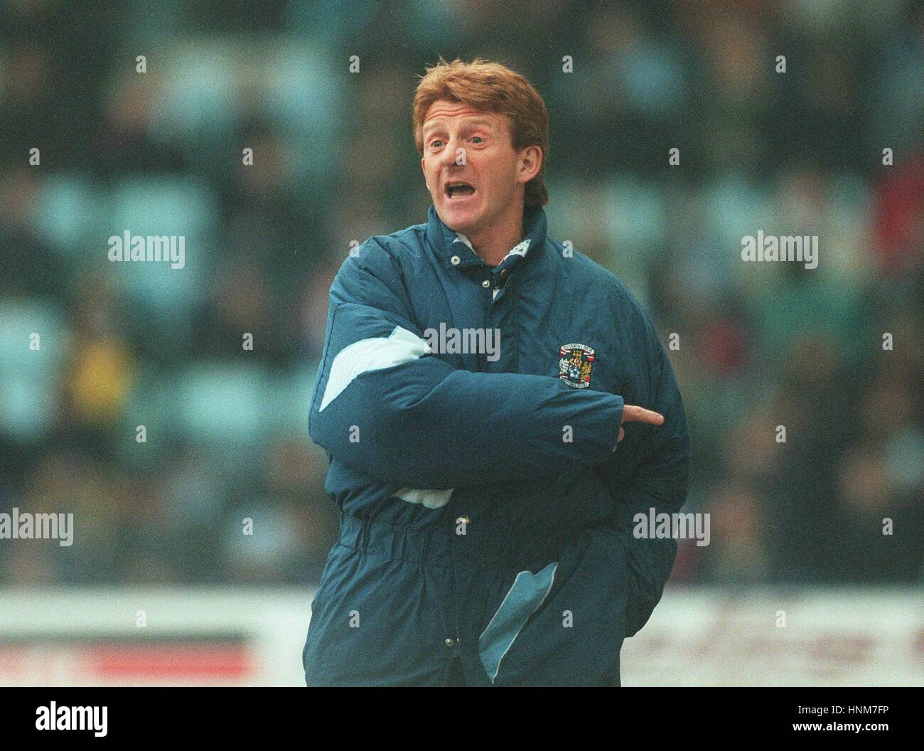 GORDON STRACHAN COVENTRY CITY ASST.MANAGER 10 April 1996 Stock Photo ...