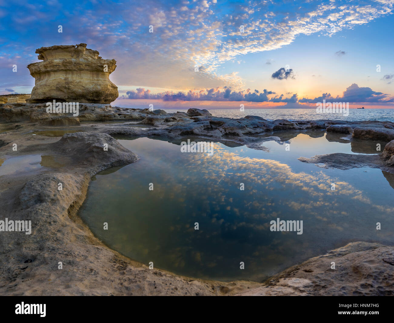 Peters pool malta hi-res stock photography and images - Alamy