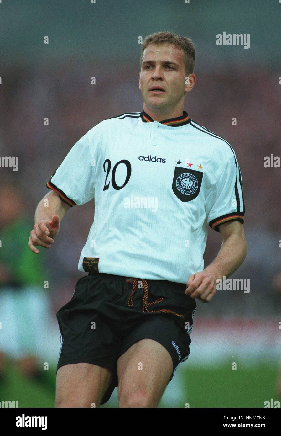 Oliver bierhoff 1996 hi-res stock photography and images - Alamy