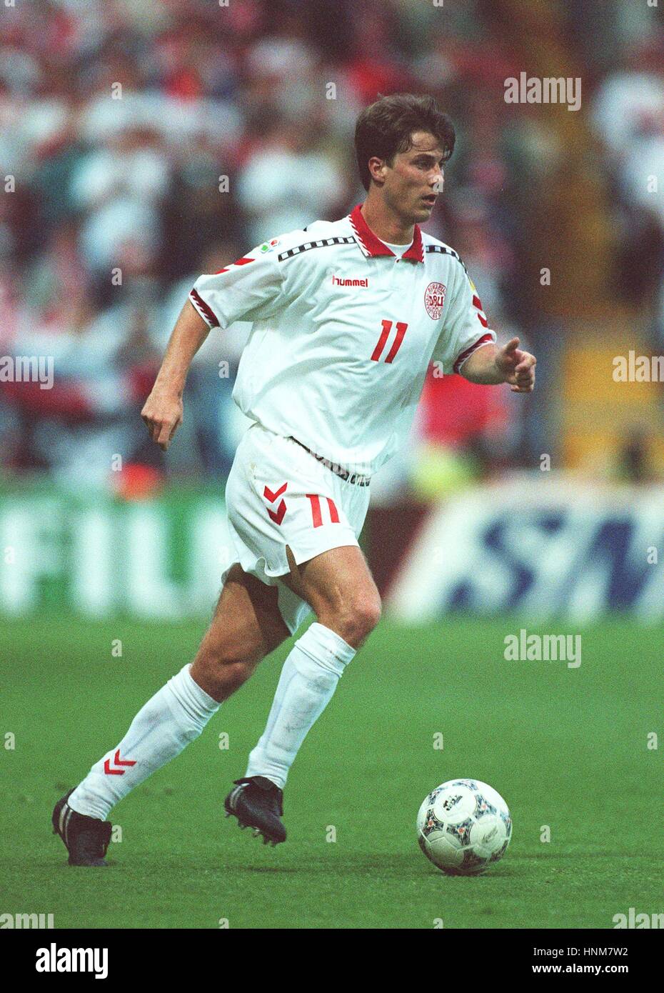 Brian laudrup denmark glasgow rangers hi-res stock photography and ...