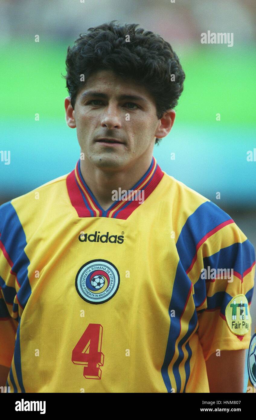 MIODRAG BELODEDICI ROMANIA & REAL VALLADOLID 13 June 1996 Stock Photo ...