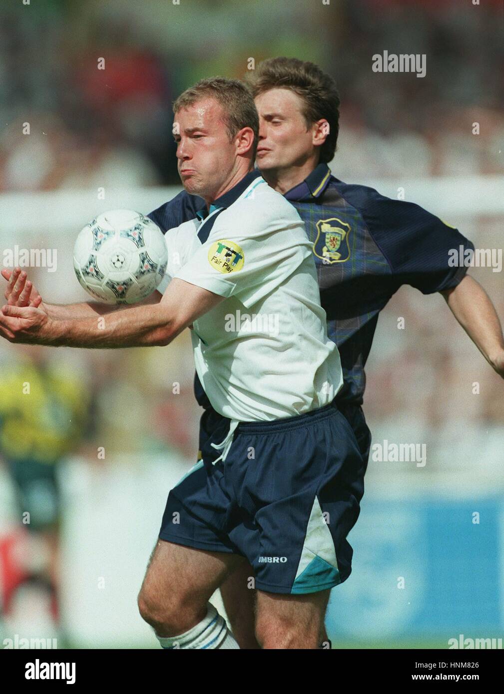 ALAN SHEARER & TOMMY BOYD SCOTLAND V ENGLAND 15 June 1996 Stock Photo ...