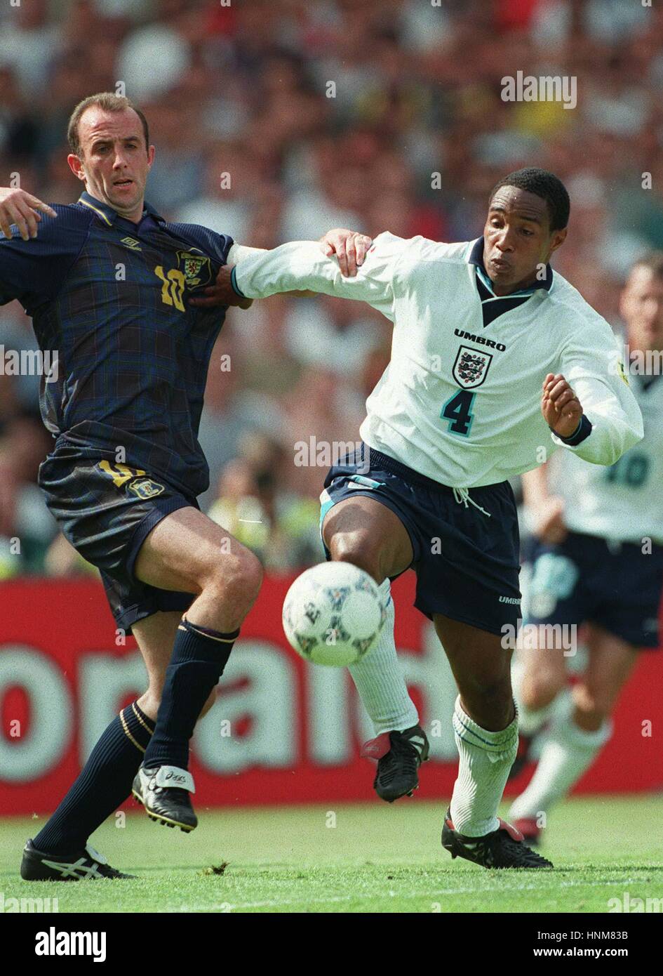 GARY MCALLISTER & PAUL INCE SCOTLAND V ENGLAND 15 June 1996 Stock Photo ...