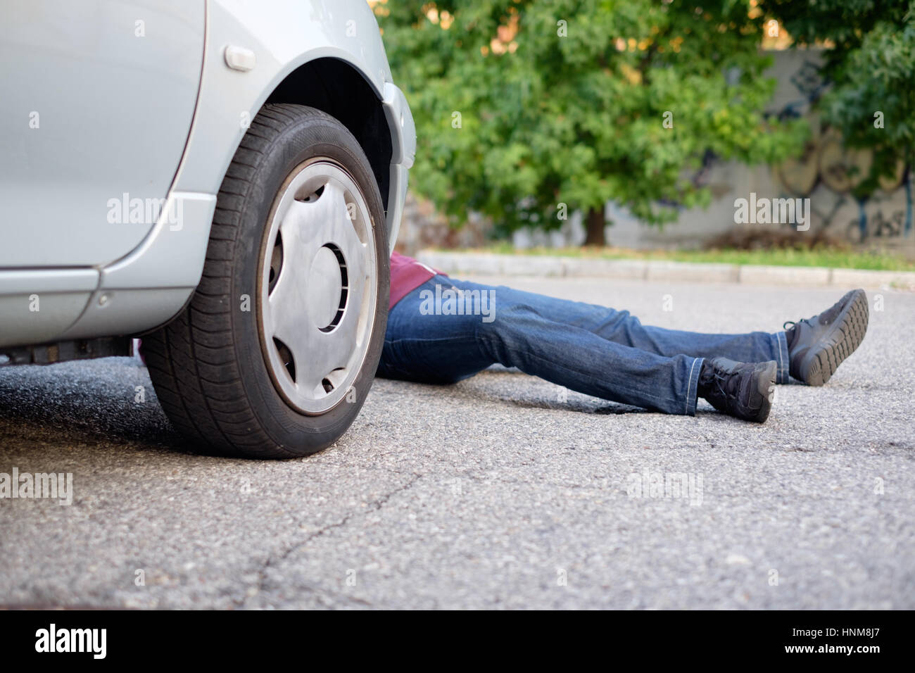Dead body car crash hi-res stock photography and images - Alamy
