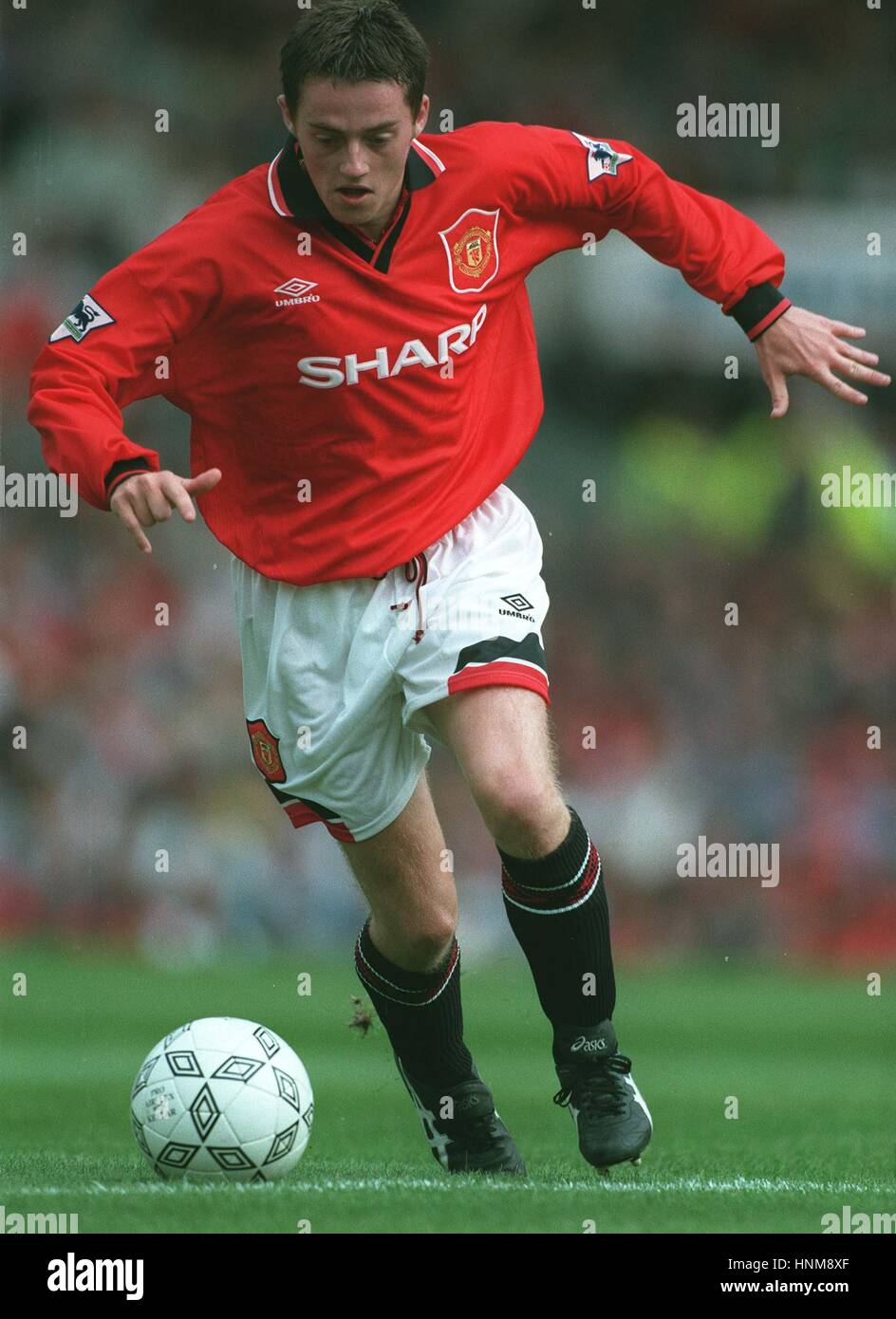 TERRY COOKE MANCHESTER UNITED FC 21 September 1995 Stock Photo - Alamy