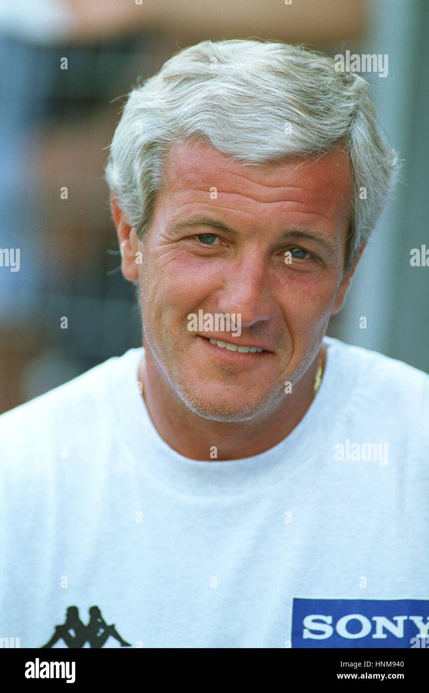 MARCELLO LIPPI JUVENTUS FC COACH 03 October 1995 Stock Photo - Alamy