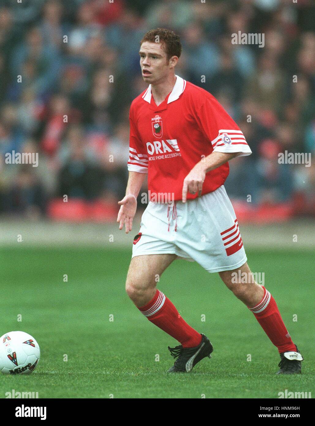 ADRIAN MOSES BARNSLEY FC 10 October 1995 Stock Photo - Alamy