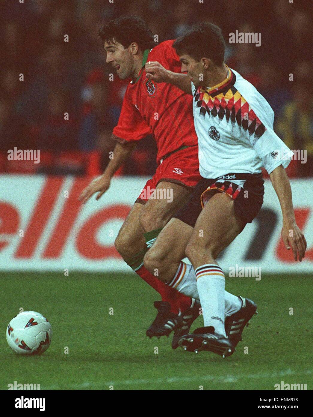 DEAN SAUNDERS & MARKUS BABEL WALES V GERMANY 12 October 1995 Stock ...
